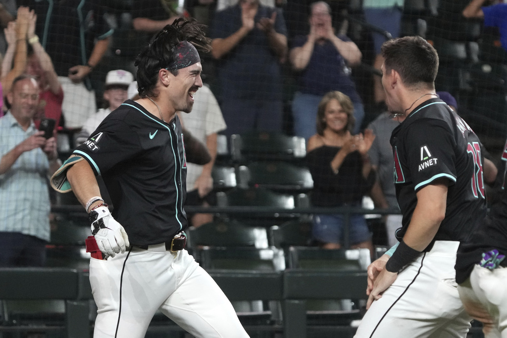Pinch-hitter Corbin Carroll hits game-winning 2-run HR in 9th, D-backs ...